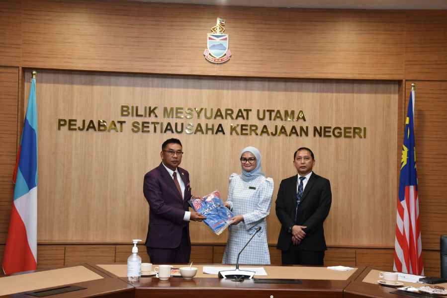 Majlis Penyerahan Bendera Kepada Kontinjen SUK Se-Malaysia