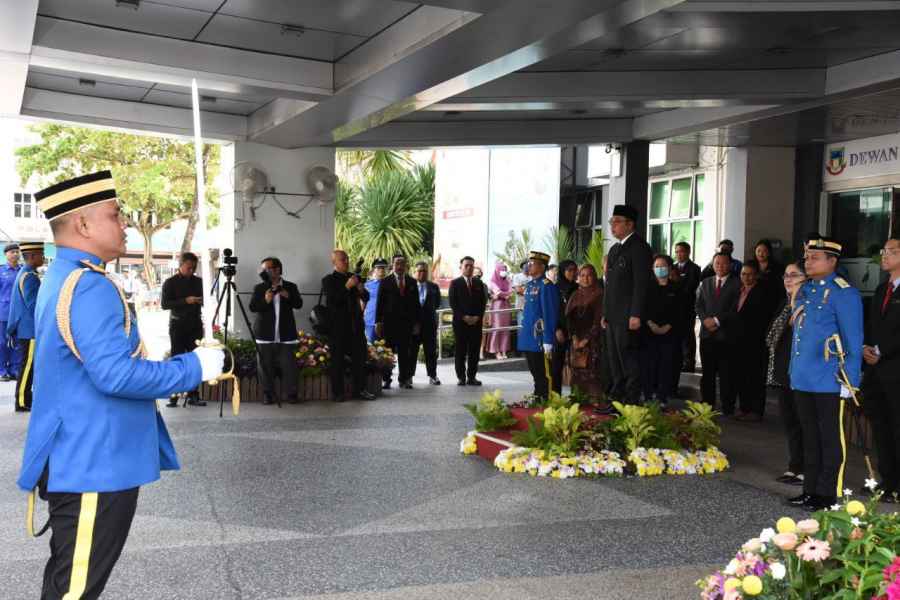 Setiausaha Kerajaan Negeri Sabah - Majlis Serah Tugas Mayor Dewan ...